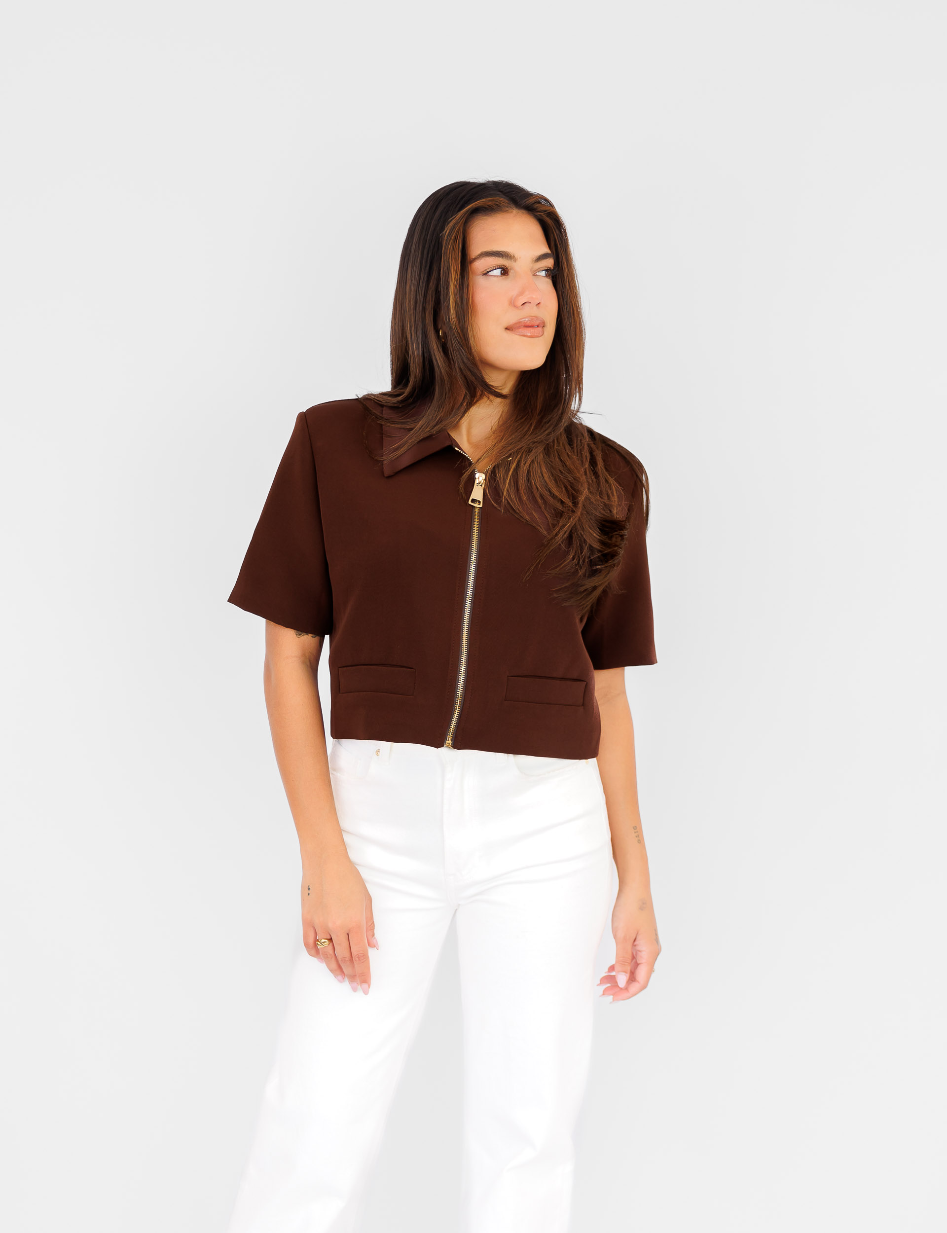 Jada top bruin | Bruine top met rits | Memali